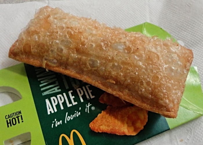 Mc'Donald's is Bringing Back the Iconic Fried Apple Pie For a Limited Time